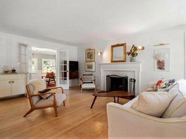 house with 3 bedroom, Manchester MA ES104044224
