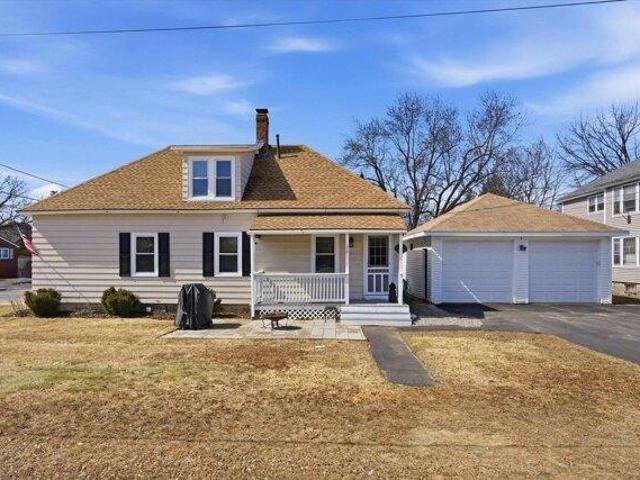 house with 3 bedroom, Manchester NH DLS101573808