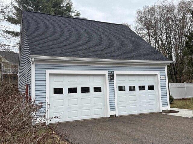 house with 3 bedroom, Manchester NH DLS101660100