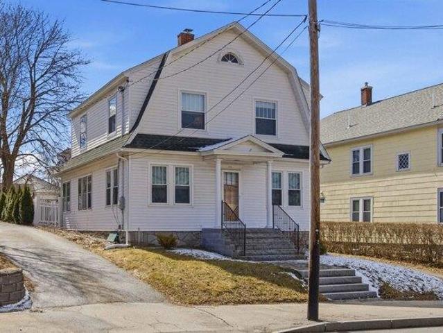 house with 3 bedroom, Manchester NH DLS101750004