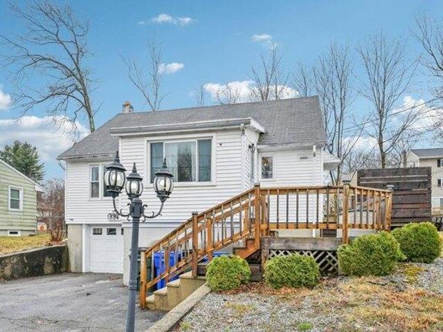 house with 3 bedroom, Manchester NH DLS101934487