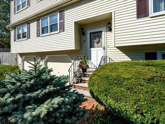 house with 3 bedroom, Manchester NH DLS102280052
