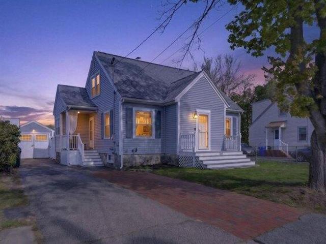 house with 3 bedroom, Manchester NH DLS102762170