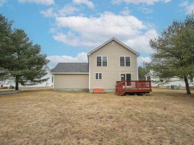 house with 3 bedroom, Manchester NH DLS103037679