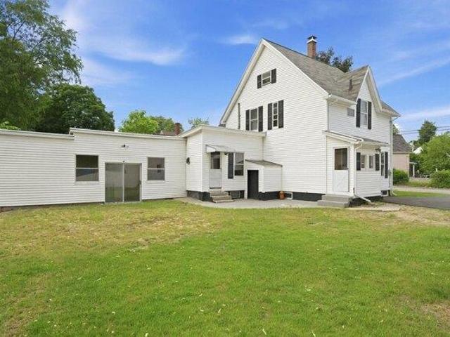 house with 3 bedroom, Manchester NH DS104010612