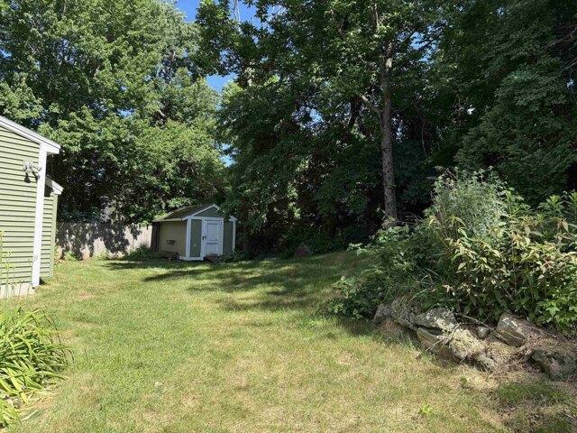 house with 3 bedroom, Manchester NH DS104011175