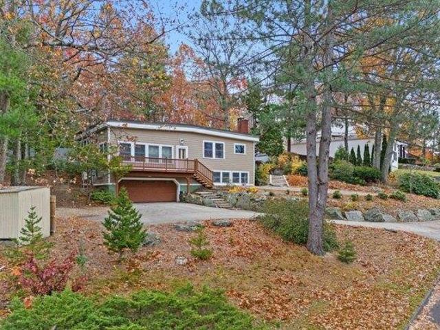 house with 3 bedroom, Manchester NH DS104075084