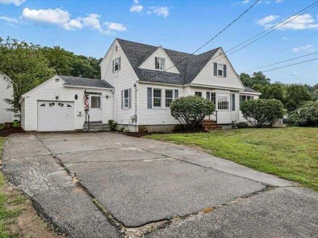 house with 3 bedroom, Manchester NH DS104112183