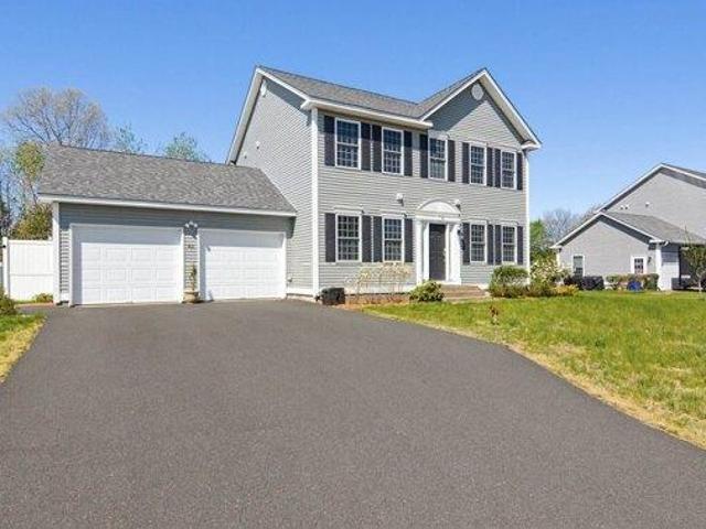 house with 3 bedroom, Manchester NH DS104150341