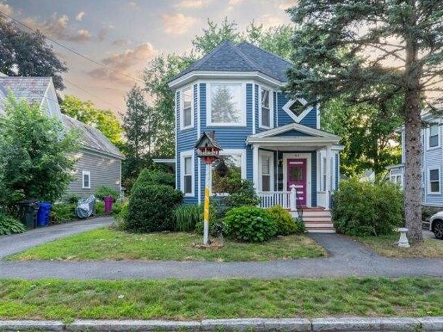 house with 3 bedroom, Manchester NH DS104477740