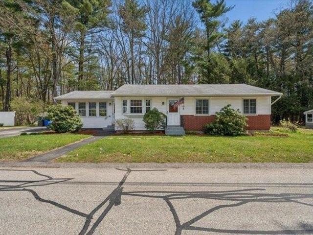 house with 3 bedroom, Manchester NH DS102595882