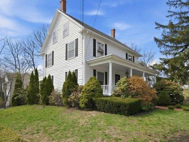 house with 3 bedroom, Manchester NH DS103019600