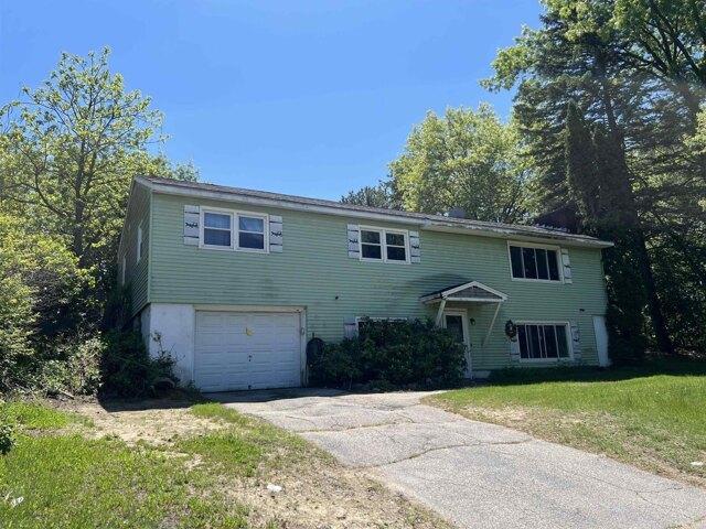 house with 3 bedroom, Manchester NH DS103036003