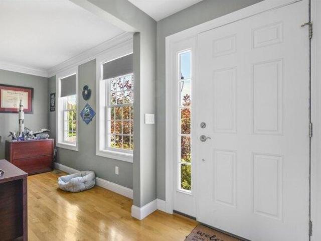 house with 3 bedroom, Manchester NH DS103074867