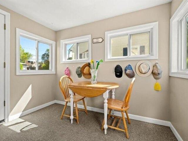 house with 3 bedroom, Manchester NH DS103443527