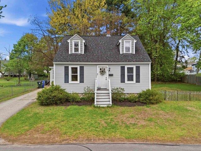house with 3 bedroom, Manchester NH DS103443555