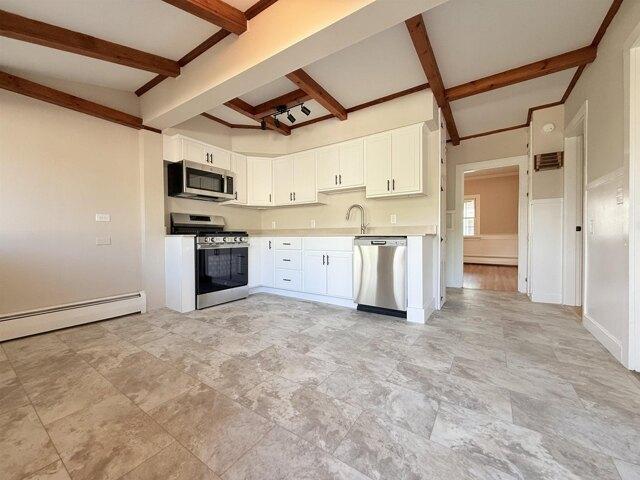 house with 3 bedroom, Manchester NH DS103664008
