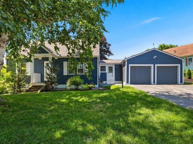 house with 3 bedroom, Manchester NH DS103969056
