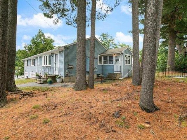 house with 3 bedroom, Manchester NH DS103969307