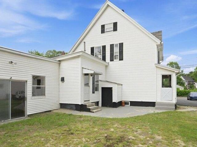 house with 3 bedroom, Manchester NH ES104010612