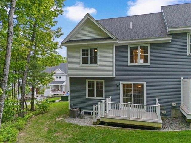 house with 3 bedroom, Manchester NH ES104043551