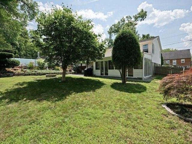 house with 3 bedroom, Manchester NH ES104263855