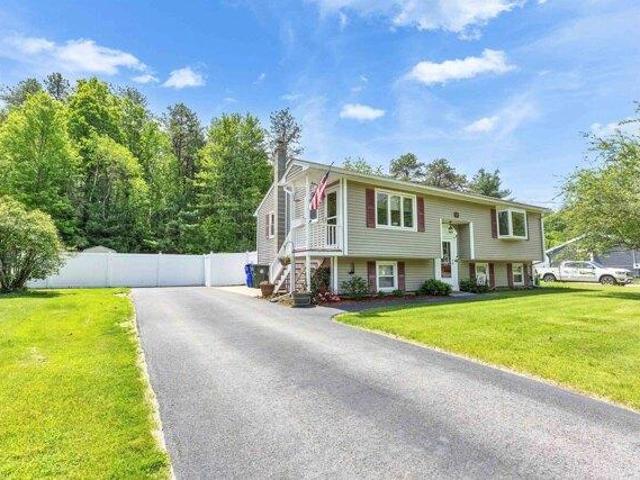 house with 3 bedroom, Manchester NH ES104329228