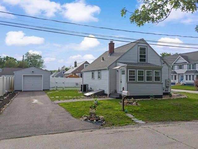 house with 3 bedroom, Manchester NH ES104853461