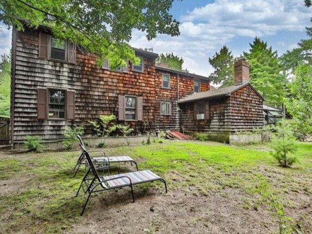 house with 3 bedroom, Manchester NH ES104946447