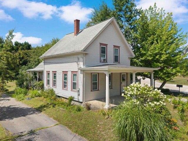 house with 3 bedroom, Manchester NH ES105092429