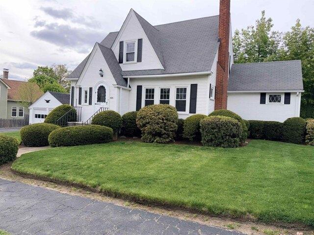 house with 3 bedroom, Manchester NH ES105105673