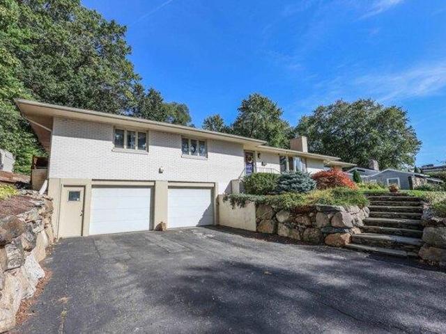 house with 3 bedroom, Manchester NH ES103017566
