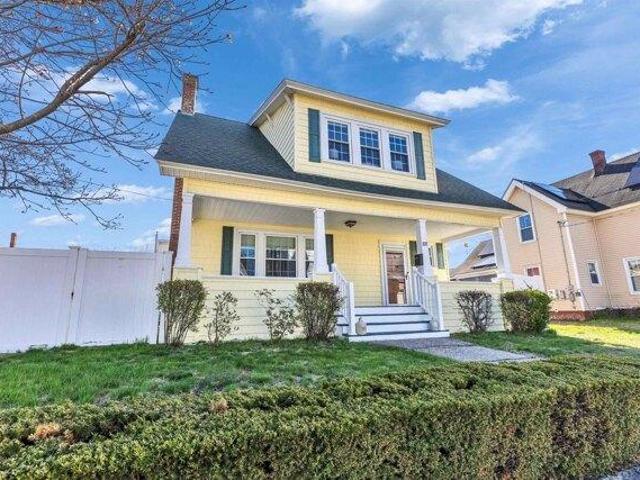 house with 3 bedroom, Manchester NH ES103444245