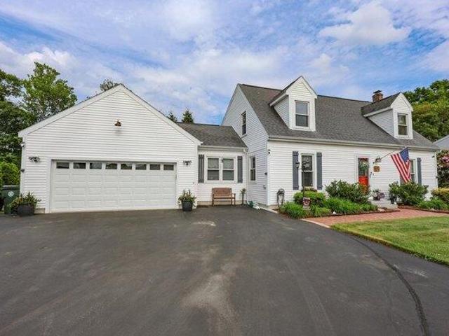 house with 3 bedroom, Manchester NH ES103441862