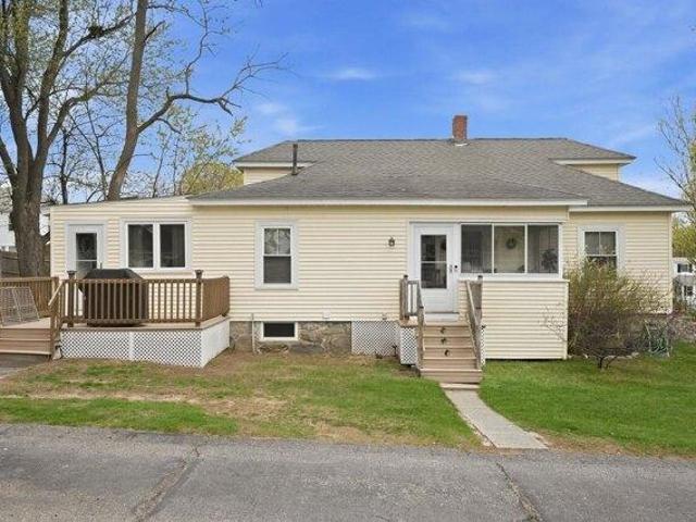 house with 3 bedroom, Manchester NH ES103886677