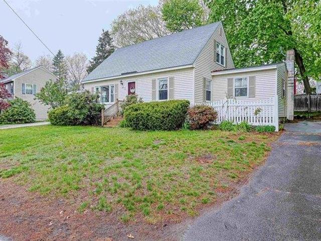 house with 3 bedroom, Manchester NH ES103927937