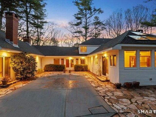 house with 3 bedroom, Manchester CT DLS101999856