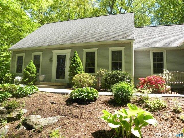 house with 3 bedroom, Manchester CT DLS102725225
