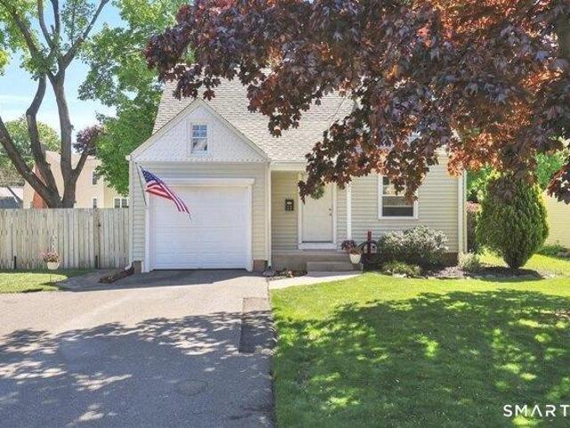 house with 3 bedroom, Manchester CT DLS103072409