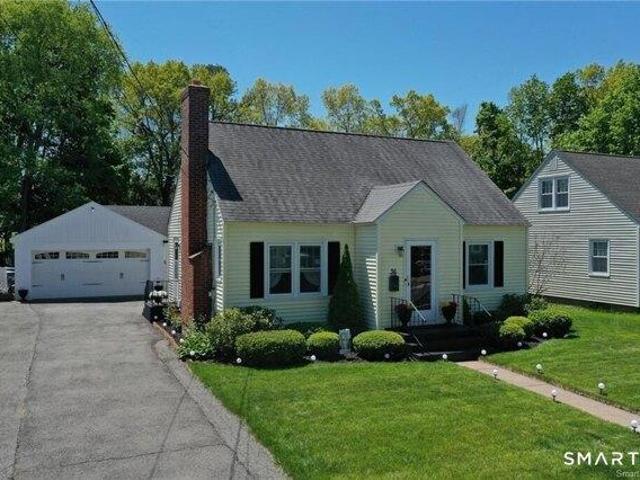house with 3 bedroom, Manchester CT DS103100009