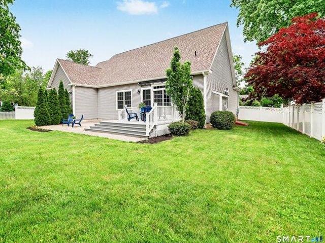 house with 3 bedroom, Manchester CT ES104075086