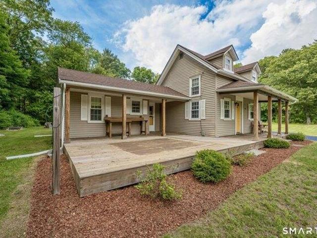 house with 3 bedroom, Manchester CT ES104077905