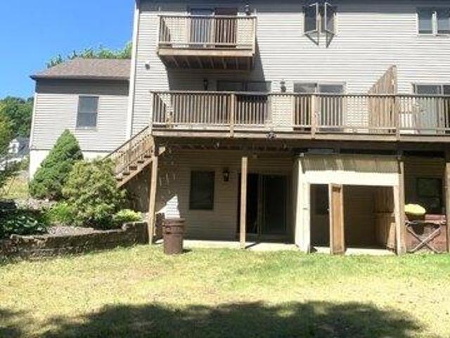 house with 3 bedroom, Manchester CT ES104188568