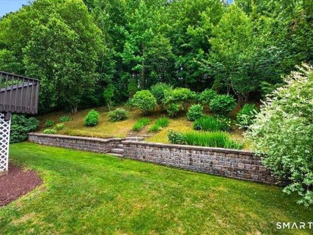 house with 3 bedroom, Manchester CT ES104265978