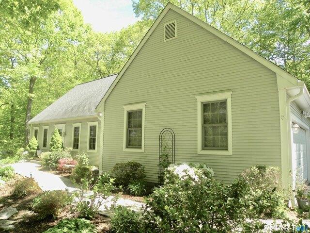 house with 3 bedroom, Manchester CT ES104330610
