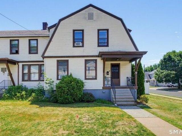house with 3 bedroom, Manchester CT ES104607941