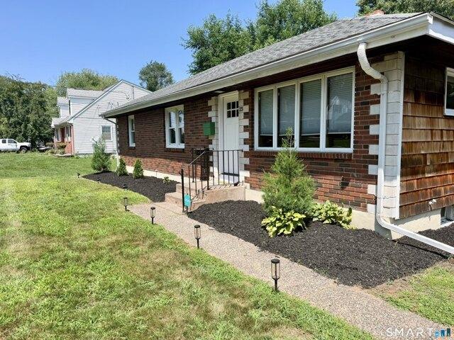 house with 3 bedroom, Manchester CT ES104651672