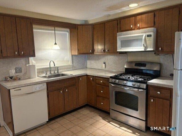 house with 3 bedroom, Manchester CT ES105175269