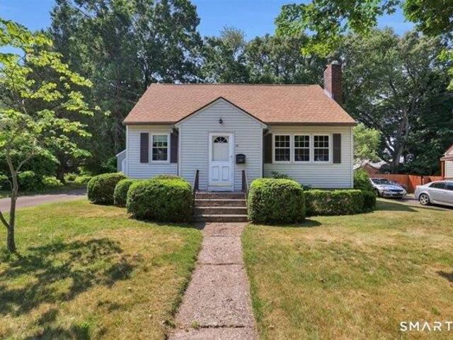 house with 3 bedroom, Manchester CT ES103886416