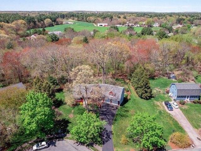 house with 3 bedroom, Mansfield MA DS102342821
